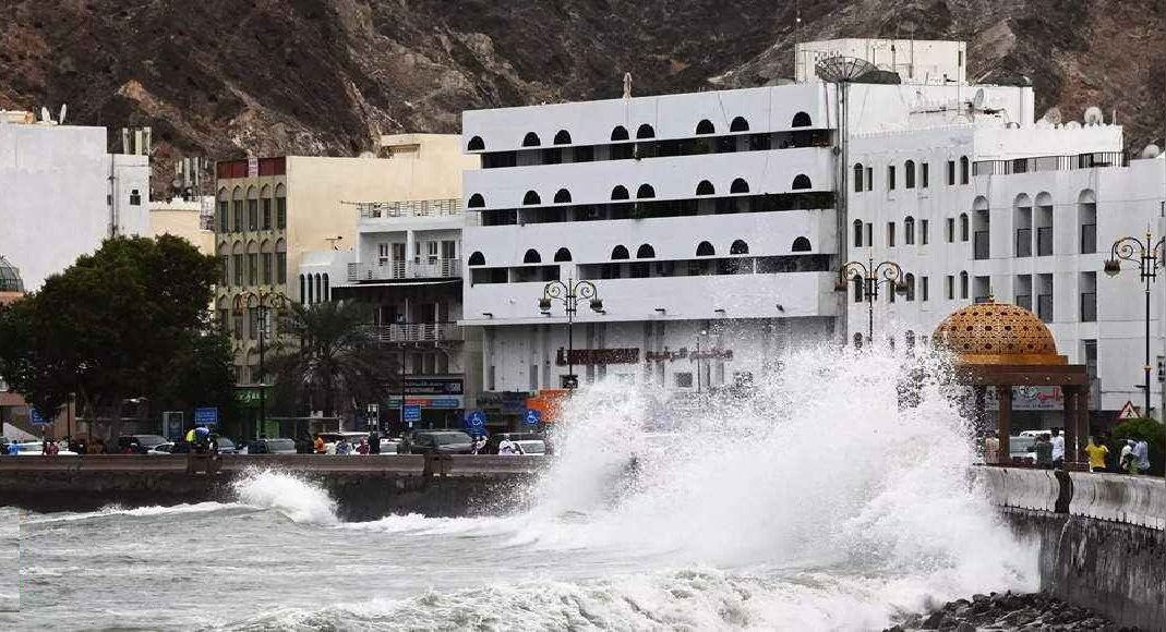 UAE, Saudia on alert after Cyclone Shaheen hits Oman - Pressmediaofindia