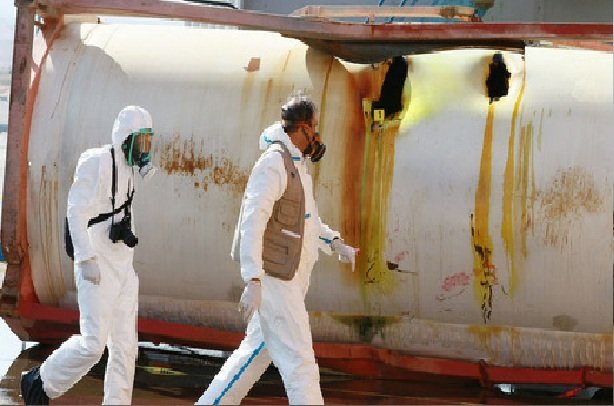 Chlorine gas leak hurts hundreds at Jordan port - Pressmediaofindia