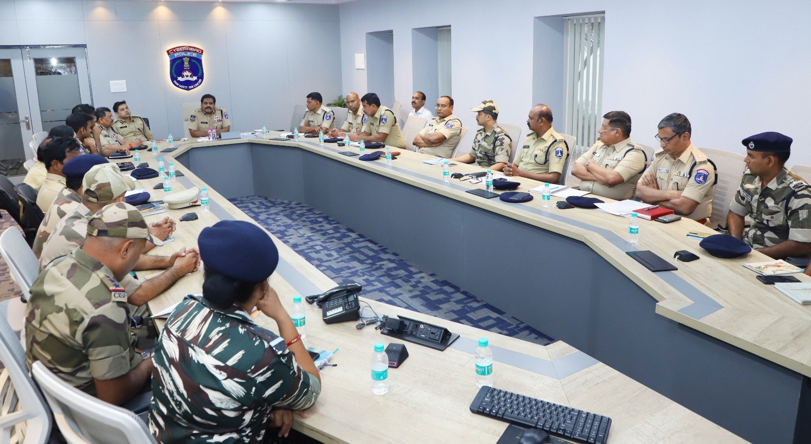Cyberabad CP Stephen Raveendra, IPS Holds Co-Ordination Meeting With ...