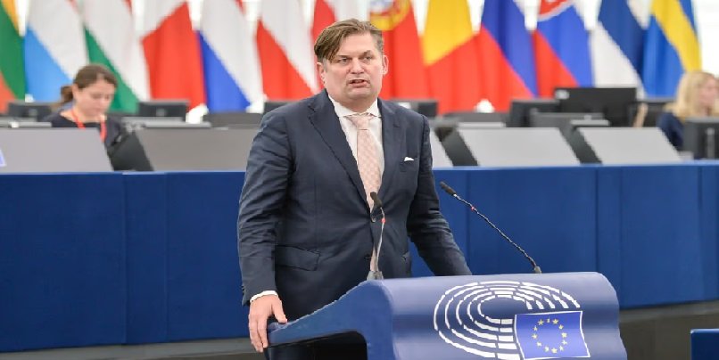 German far-right party aide held in China spy probe - Pressmediaofindia