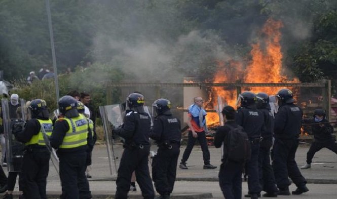 Pakistani man faces cyber-terror charge over UK riots - Pressmediaofindia