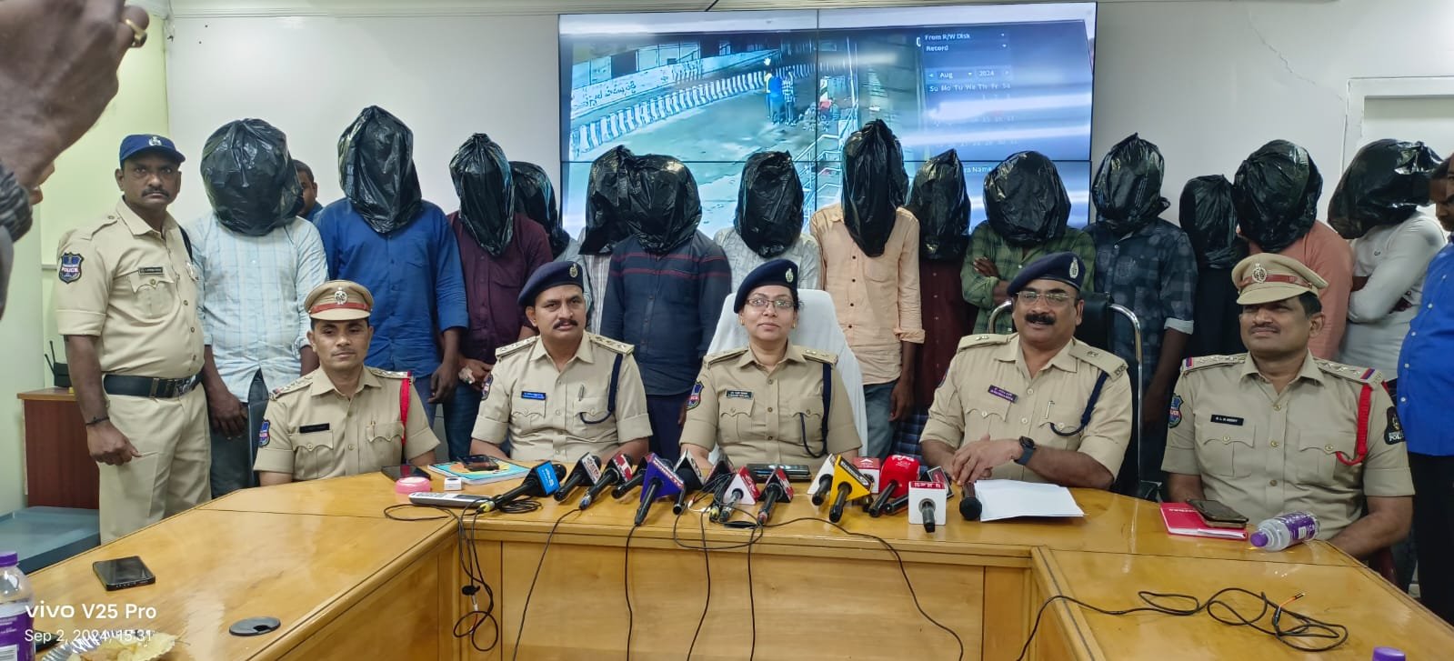 14 held for cable theft; stock worth Rs 10 lakh seized' . S. Rashmi Perumal IPS, DCP North Zone ...