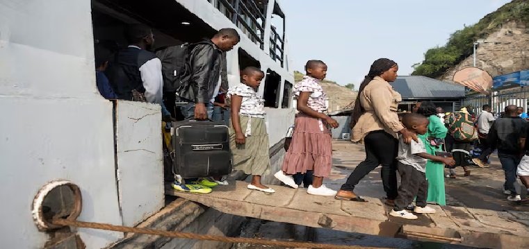 Congo army runaways loot & sow panic in Kivu town - Pressmediaofindia